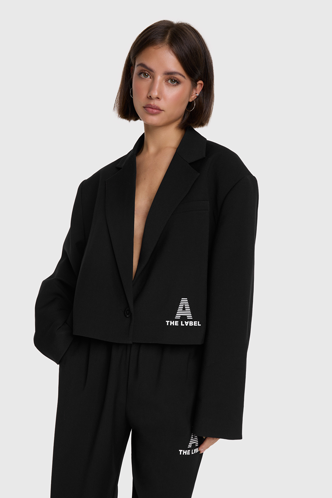 FLOWY CROPPED A BLAZER | Alix